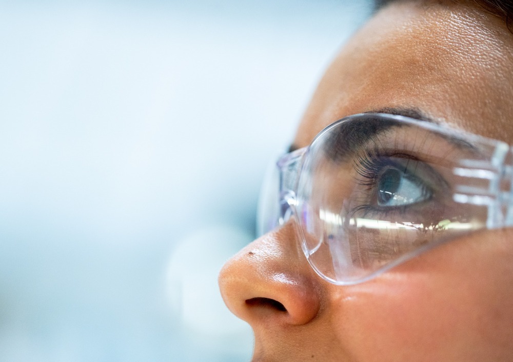 How to properly protect the face and eyes? - Balticbhp.pl